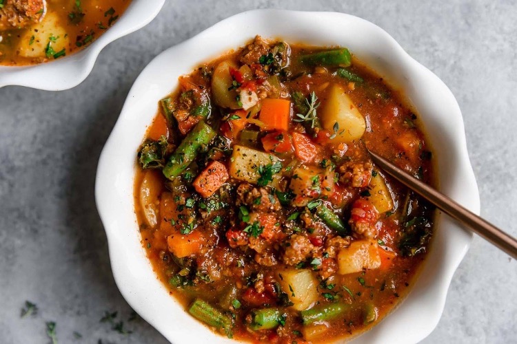 35 Beef Mince Recipes: Under 300 Calories & High-Protein