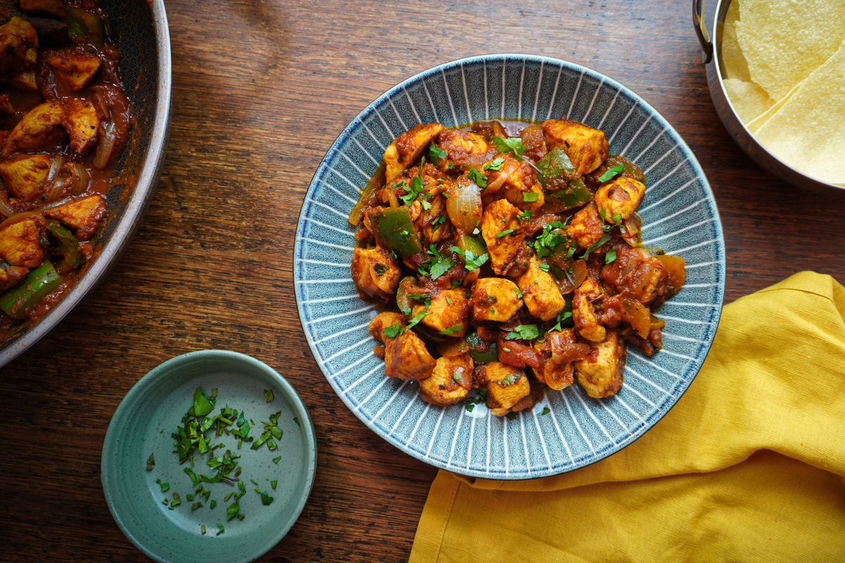 High-Protein Palak Chicken | Easy Spinach Chicken Curry
